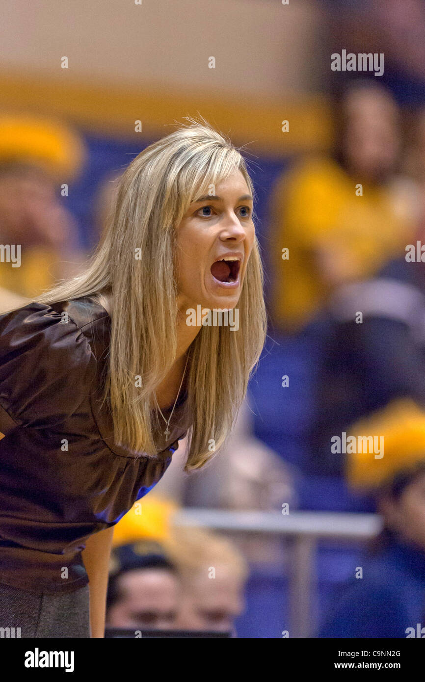 Feb. 1, 2012 - Kent, Ohio, U.S - Ball State head coach Kelly Packard ...