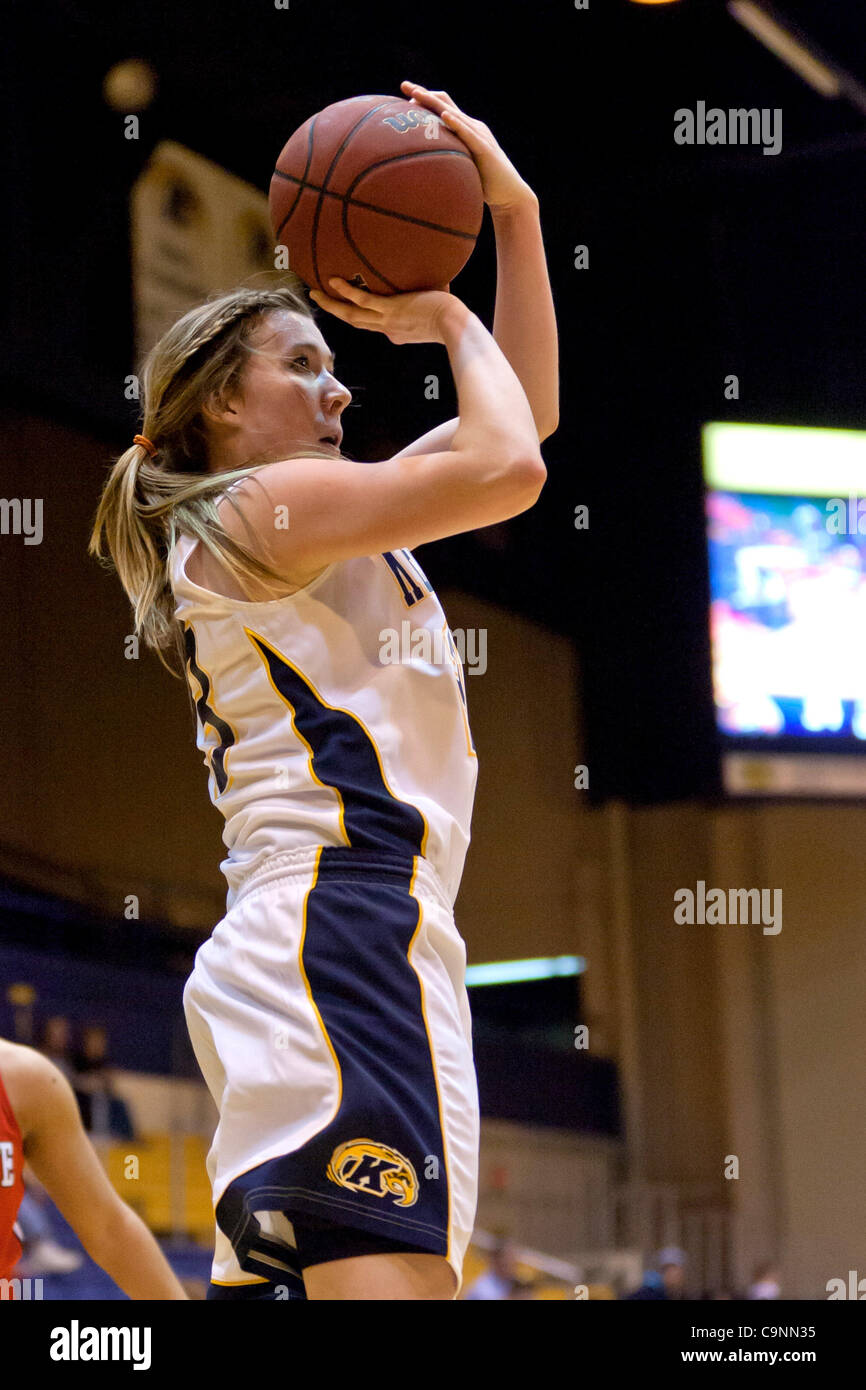 Feb. 1, 2012 - Kent, Ohio, U.S - Kent State guard Jamie Hutcheson (23 ...