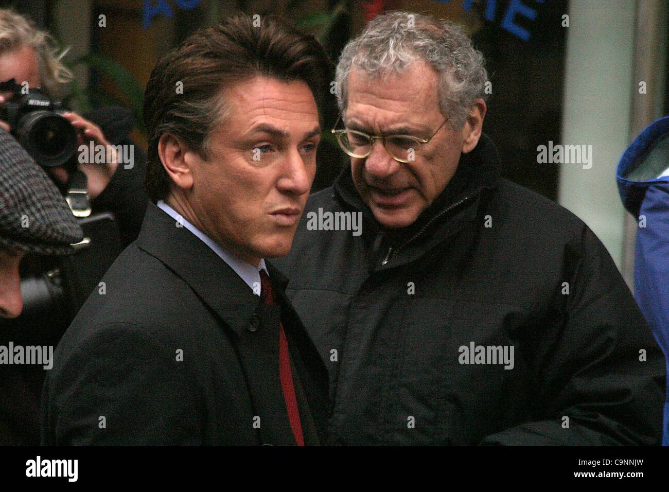 Apr. 2, 2004 - New York, New York, U.S. - K36498RM.THE INTERPRETER ...