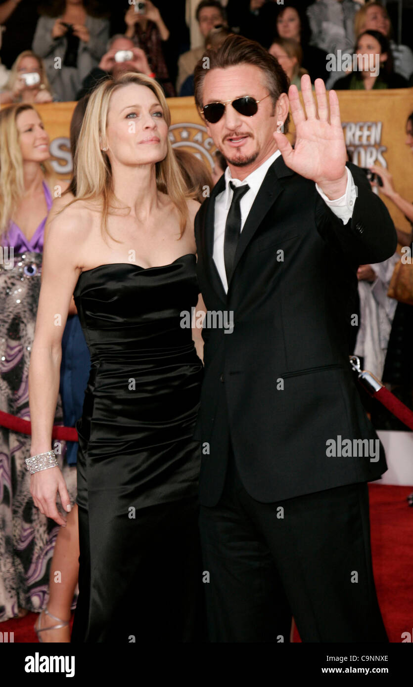 Jan 25, 2009 - Los Angeles, California, USA - Actor SEAN PENN and ...