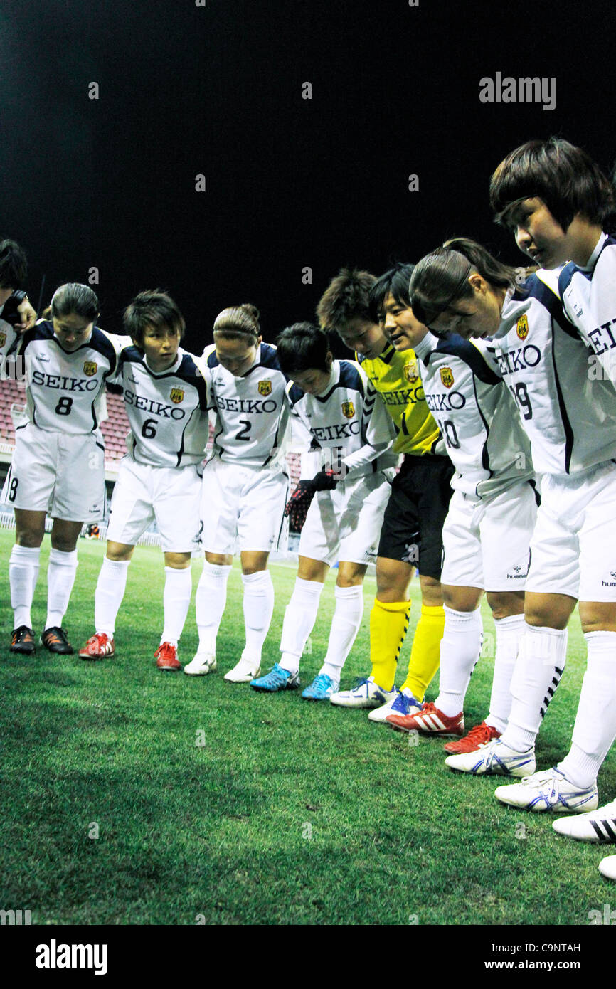Spain football team huddle hi-res stock photography and images - Alamy