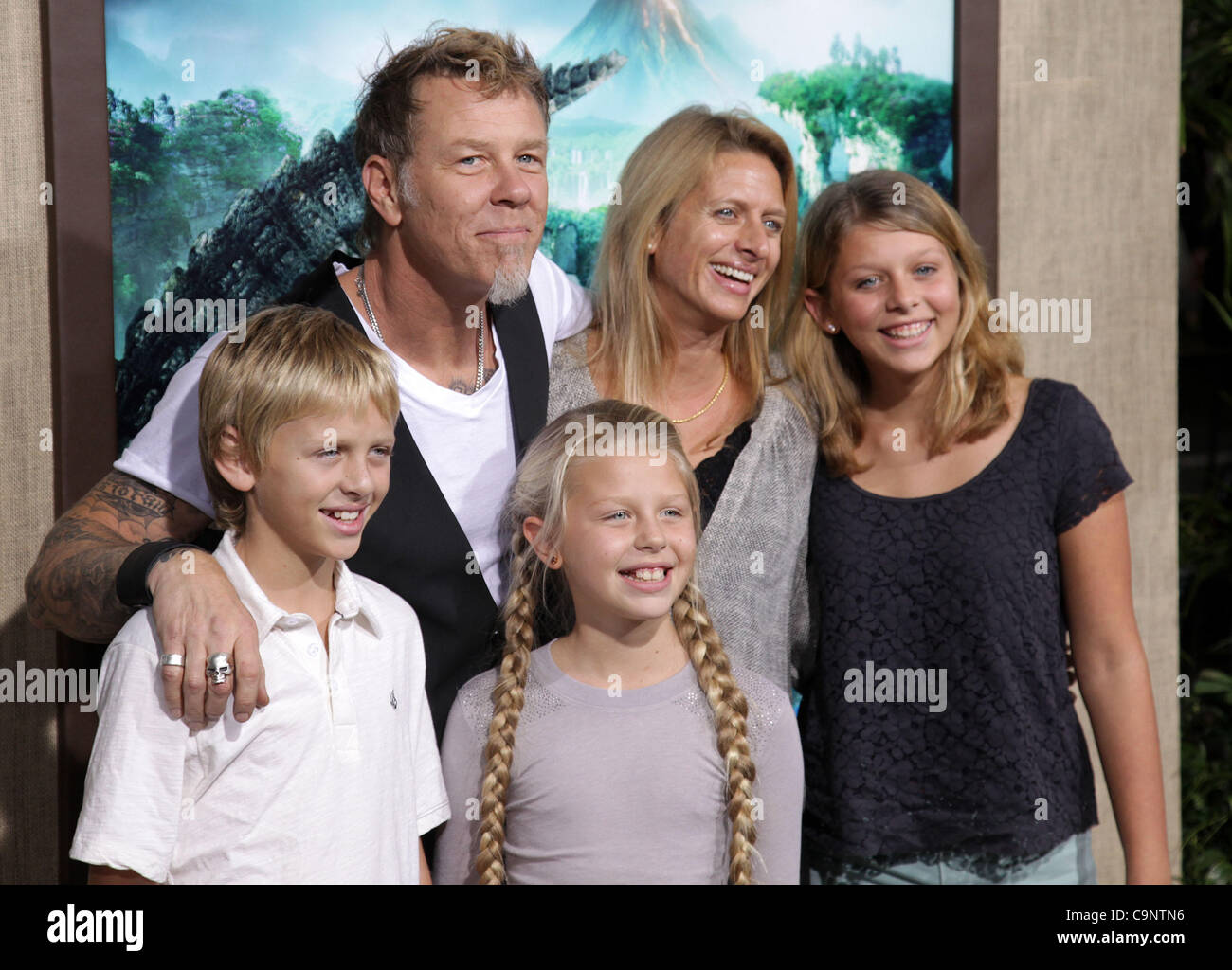 Feb. 2, 2012 - Hollywood, California, U.S. - JAMES HETFIELD arrives for ...