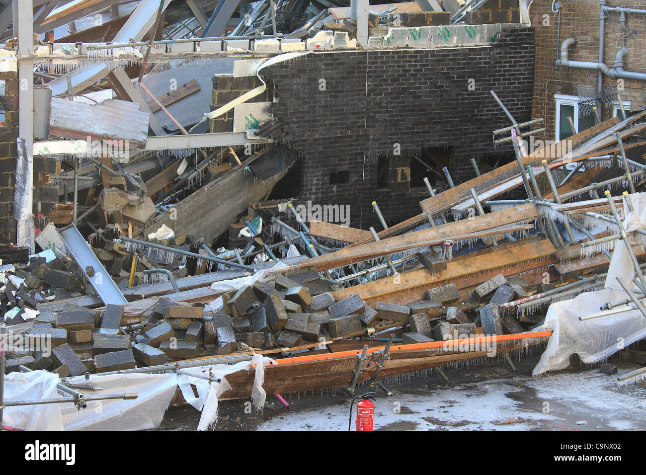Ilford city gates building hi-res stock photography and images - Alamy