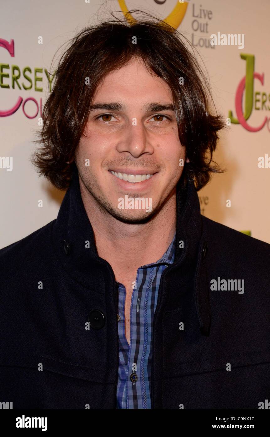 Ben Flajnik at arrivals for Oxygen's Jersey Couture Pop-Up Beauty Bar ...