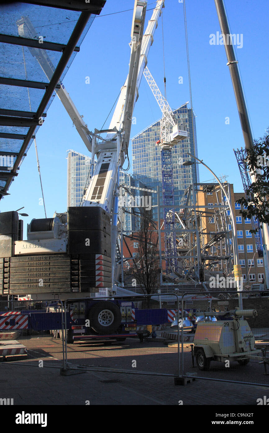 City gates christian centre hi-res stock photography and images - Alamy