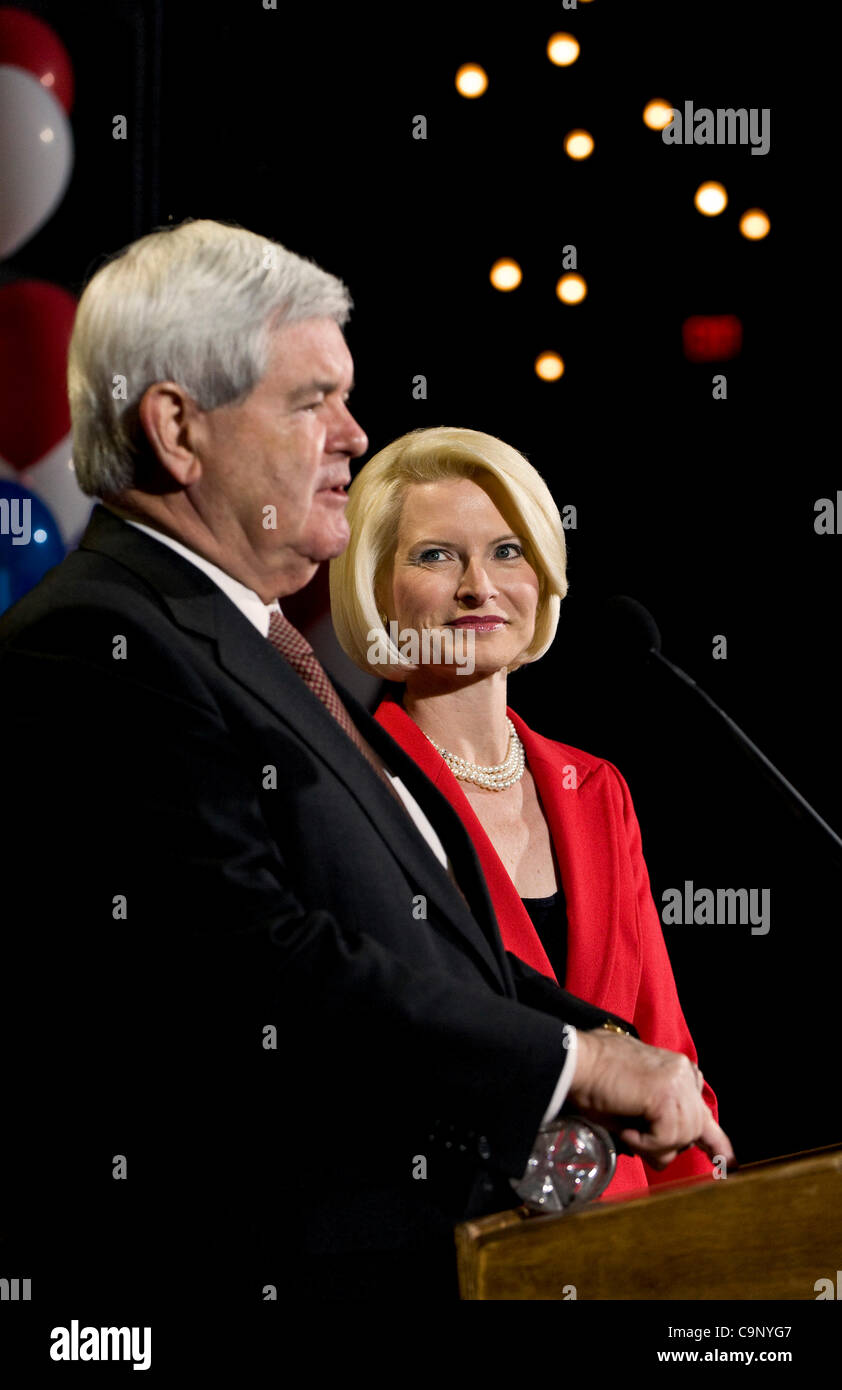 Feb. 03, 2012 - Las Vegas, NV, USA - Newt and Callista Gingrich hold a ...