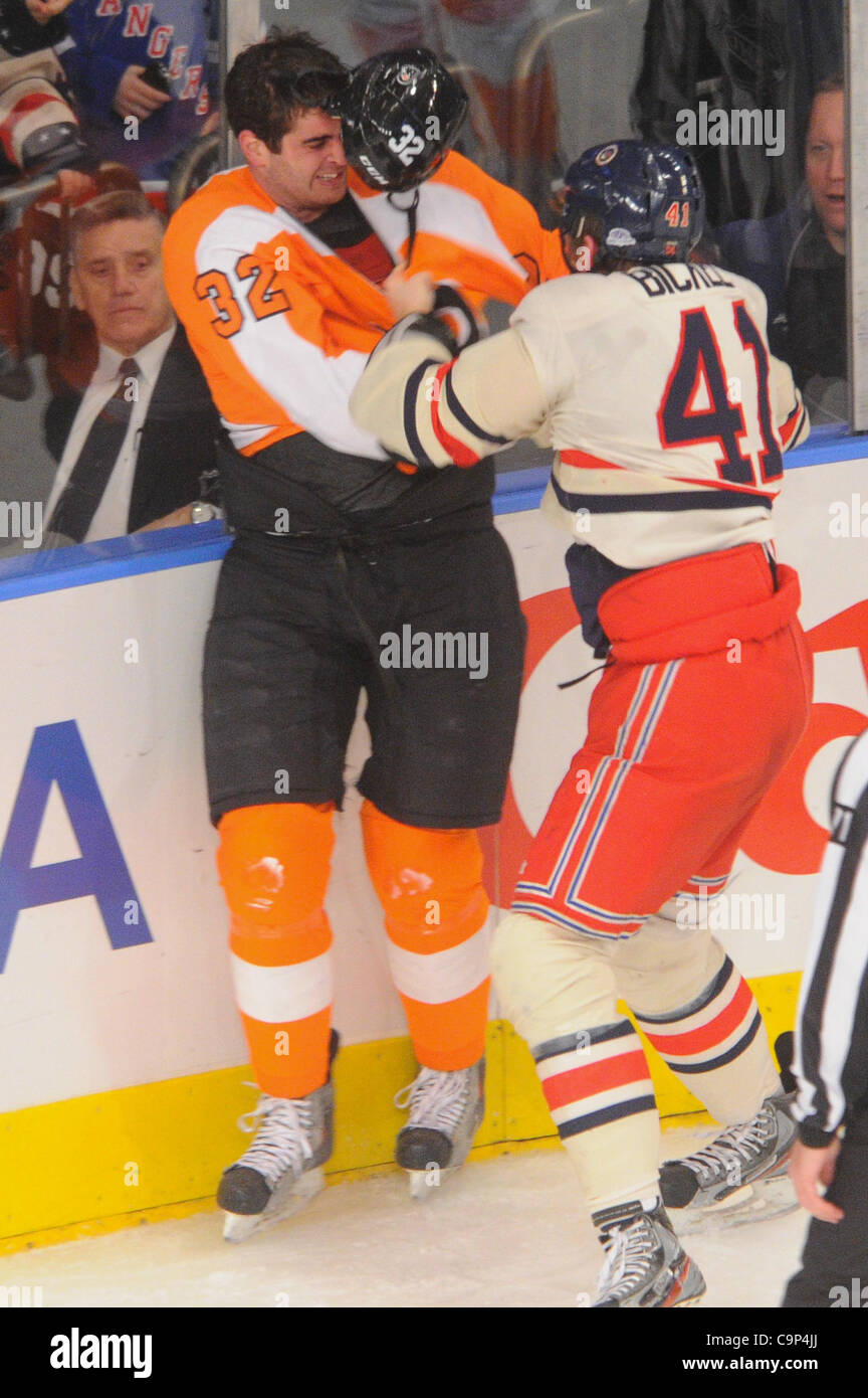 Feb. 05, 2012 - Newark, New Jersey, U.S. - Philadelphia Flyers left ...