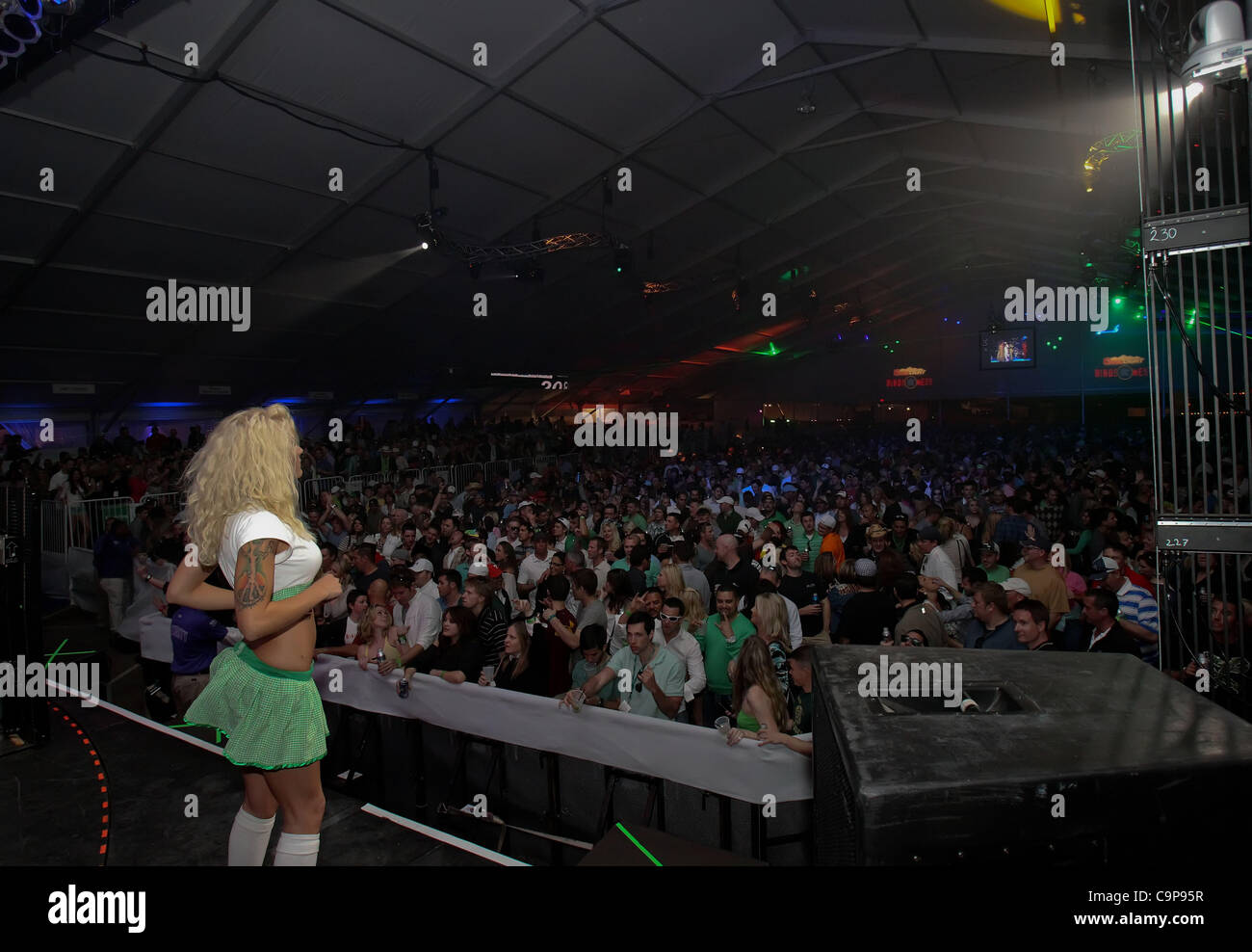 Golf fans hi-res stock photography and images - Alamy