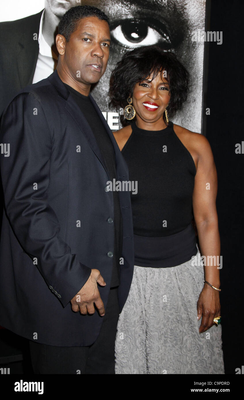 Feb. 7, 2012 - New York, New York, U.S. - Denzel Washington and wife ...