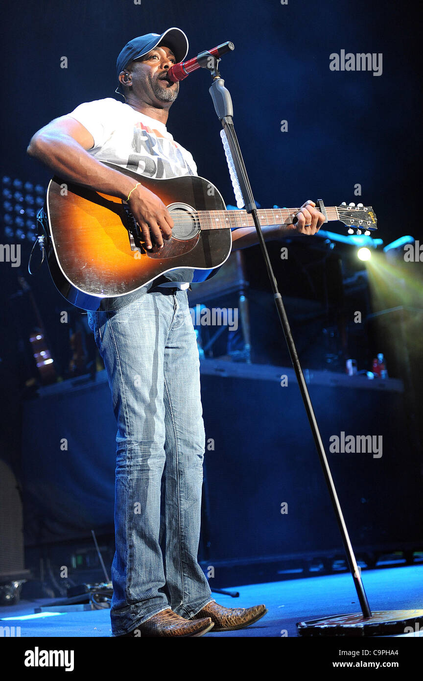 Aug. 28, 2010 - Raleigh, North Carolina; USA - Musician DARIUS RUCKER ...