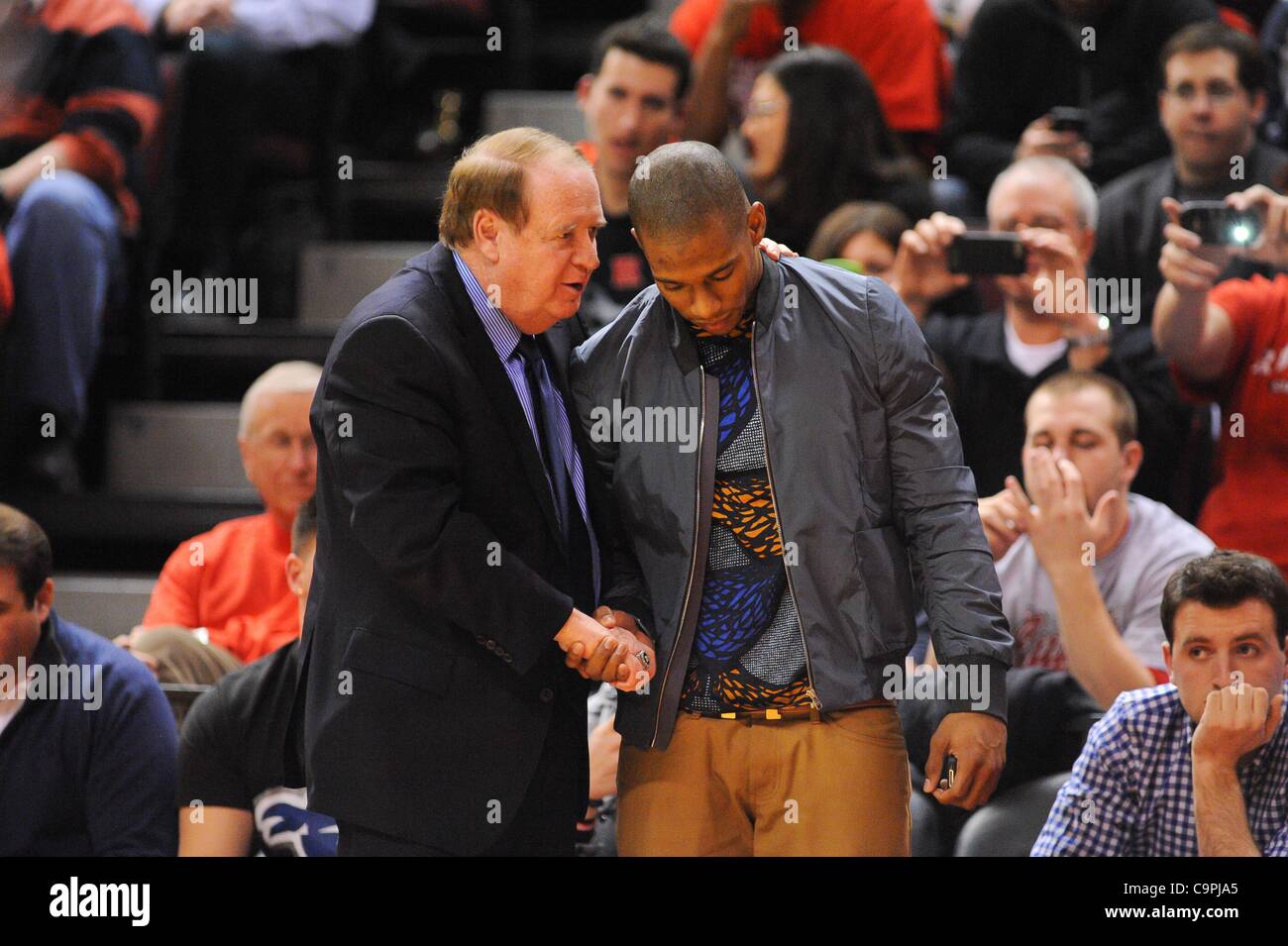 Seto giants hi-res stock photography and images - Alamy