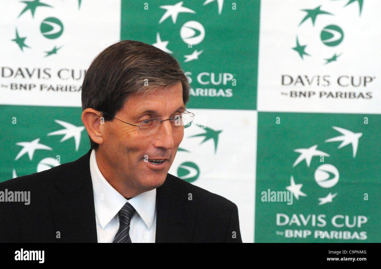 Andrew jarrett tennis hi-res stock photography and images - Alamy