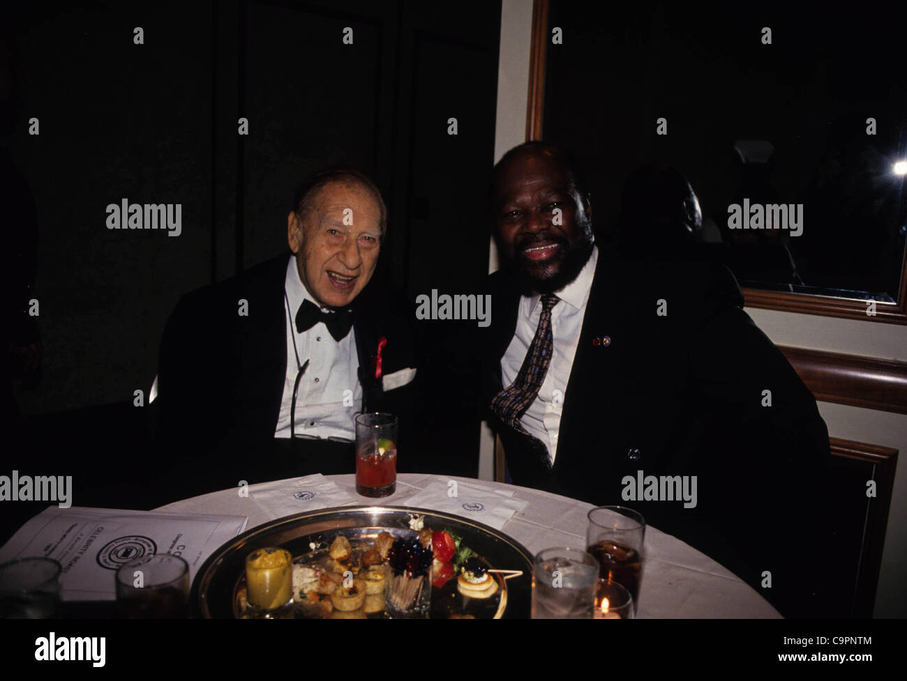 June 28, 1994 - New York, New York, U.S. - L8810ML.HENNY YOUNGMAN & ROY ...