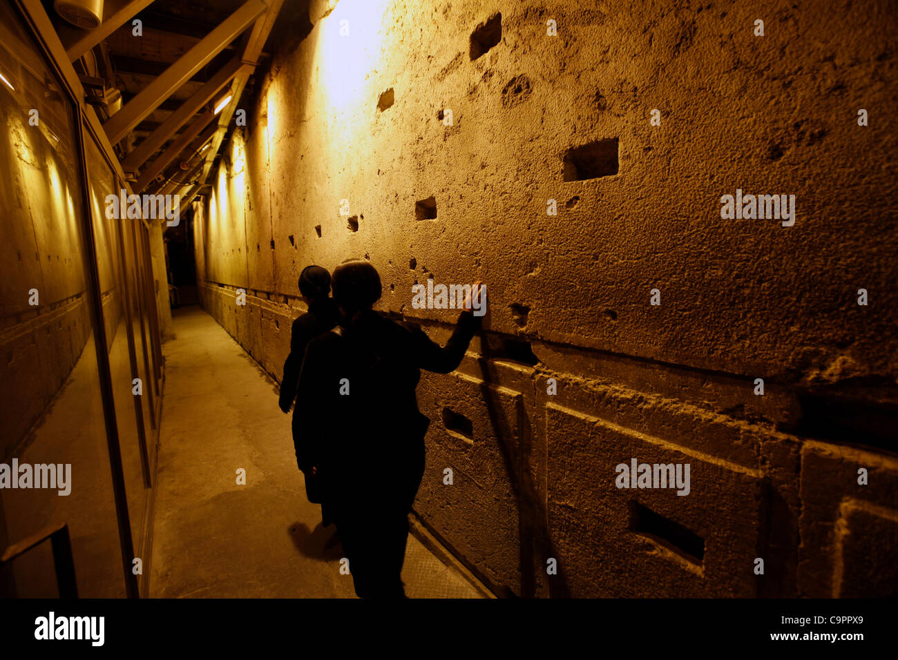 Jerusalem Western Wall Tunnel High Resolution Stock Photography and ...