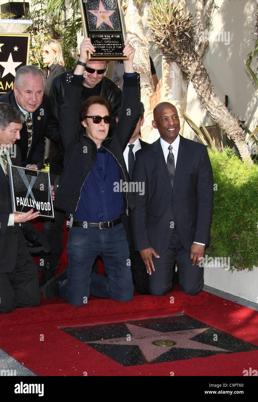 PAUL MCCARTNEY & NEIL YOUNG PAUL MCCARTNEY HONORED WITH A STAR ON THE ...