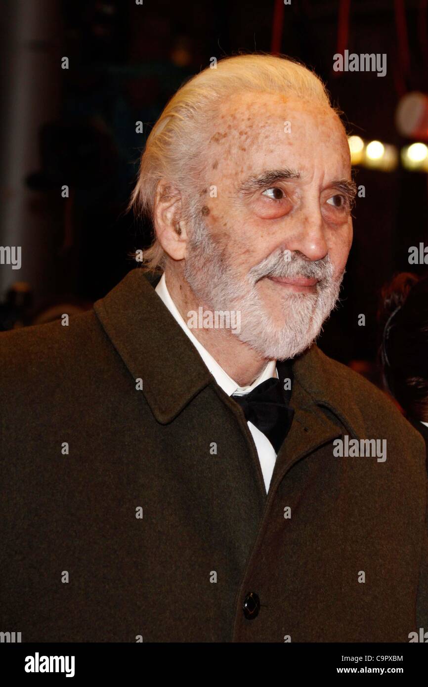 Actor christopher lee hi-res stock photography and images - Alamy