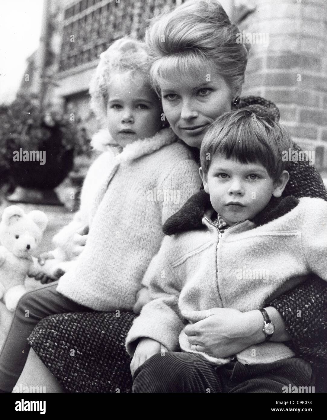 BEATRICE LILLIE.1964.(Credit Image: Â© P.I.P/Globe Photos/ZUMAPRESS.com ...
