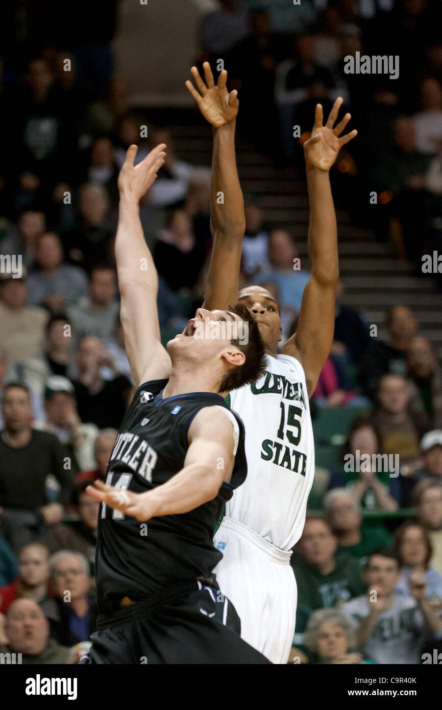 Basketball time expires hi-res stock photography and images - Alamy