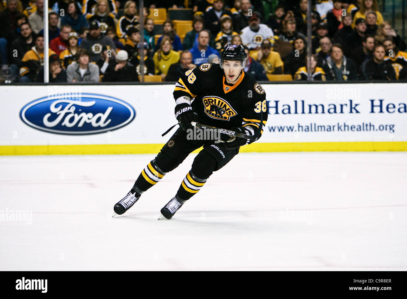 Feb. 11, 2012 - Boston, Massachusetts, U.S - Boston Bruins right wing ...