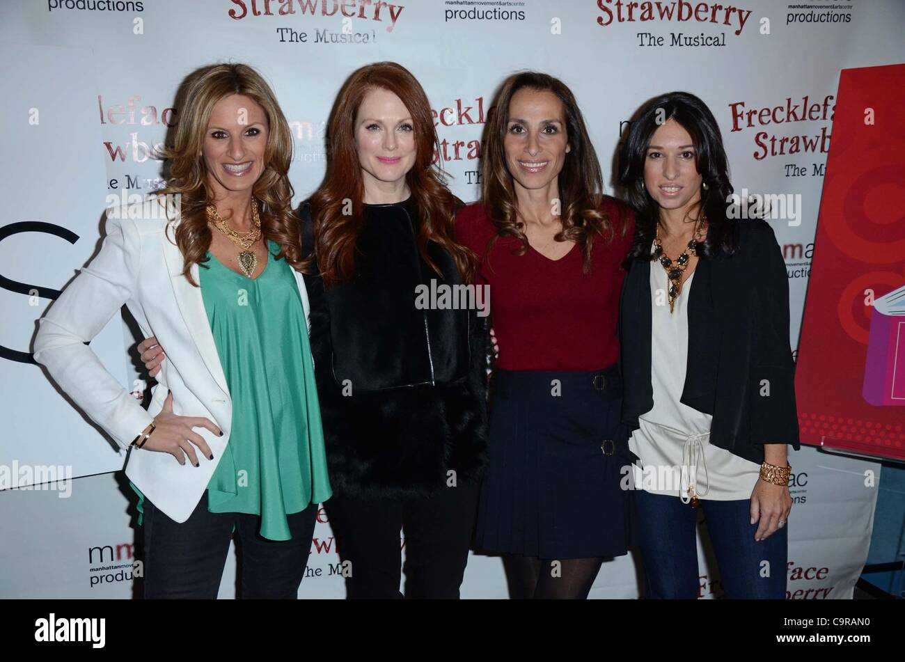 Denise Albert, Julianne Moore, Rose Caiola, Melissa Gerstein at a ...