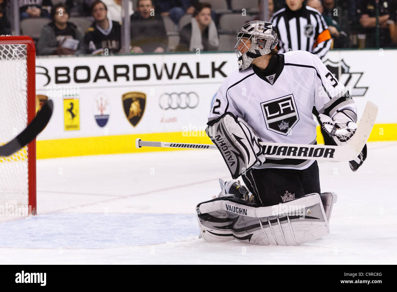 Feb. 12, 2012 - Dallas, Texas, US - Los Angeles Kings Goalie Jonathan ...