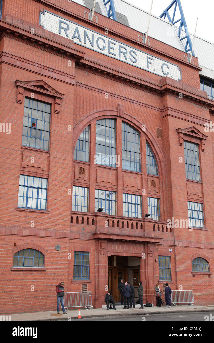 Glasgow Ibrox Stadium Exterior Stock Photos & Glasgow Ibrox Stadium ...