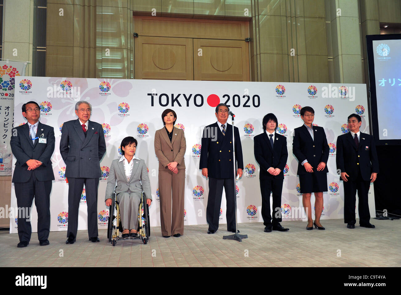 (L to R) Masaru Hosoi, Kazuo Ogura, Wakako Tsuchida, Reiko Shiota ...