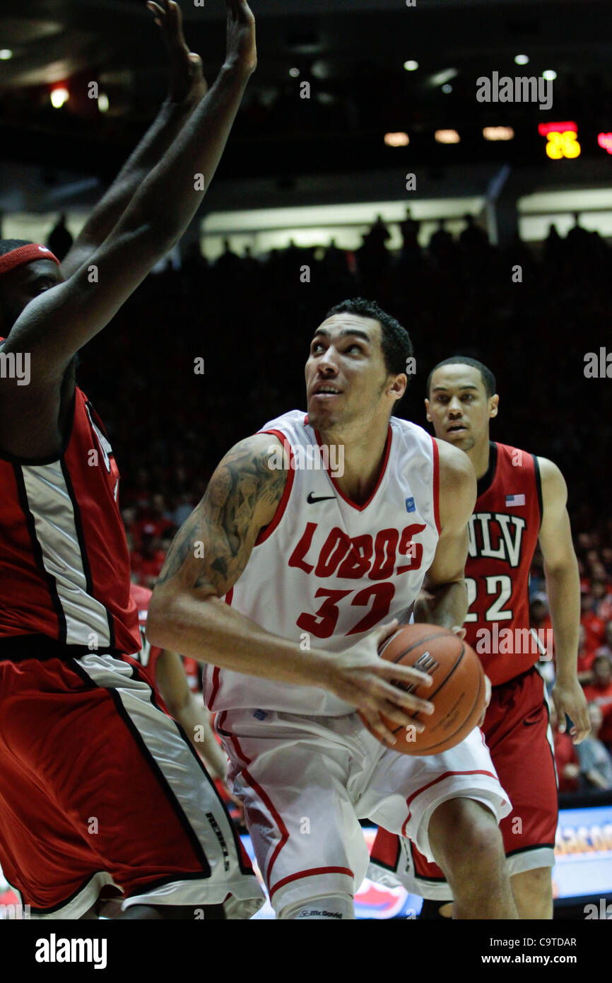 N 45 32 27 hi-res stock photography and images - Alamy