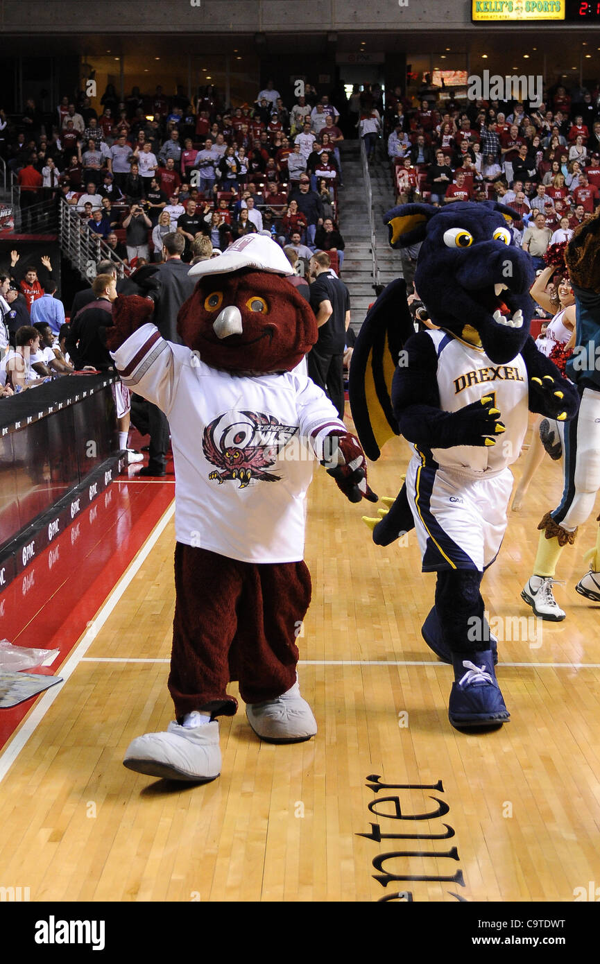 Feb. 18, 2012 - Philadelphia, Pennsylvania, U.S - PHiladelphia mascots ...