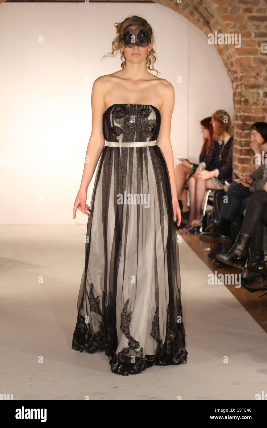 Luna Sky returns to showcase at A La mode in the shows 7th consecutive ...