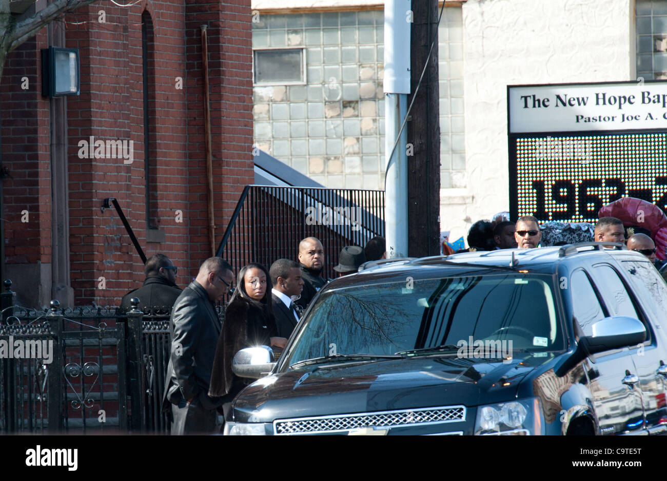 Bobby brown wife whitney houston hi-res stock photography and images ...