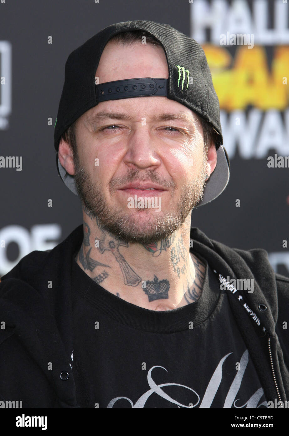 RICK THORNE CARTOON NETWORK HOSTS 2ND ANNUAL HALL OF GAME AWARDS SANTA ...