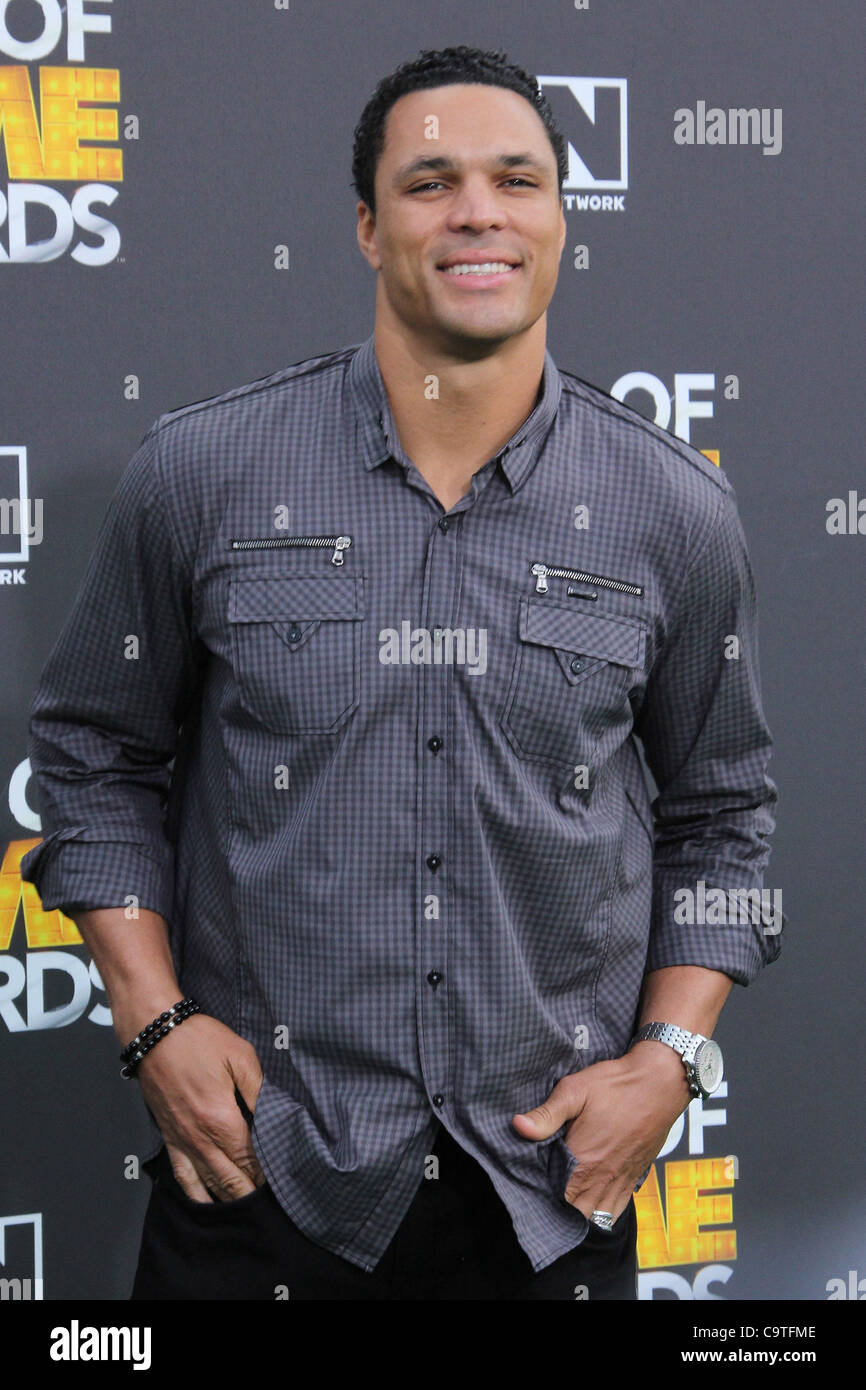 Feb. 18, 2012 - Los Angeles, California, U.S. - Tony Gonzalez .Cartoon ...