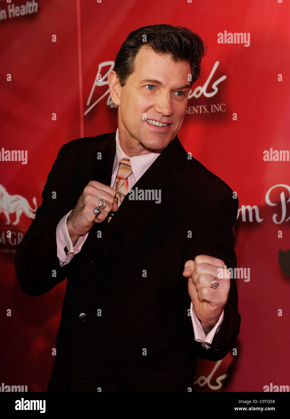 Feb. 18, 2012 - Las Vegas, Nevada, US - Singer CHRIS ISAAK arrives at ...