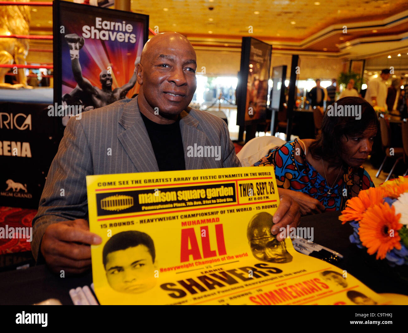 Feb. 18, 2012 - Las Vegas, Nevada, US - Retired boxer EARNIE SHAVERS ...