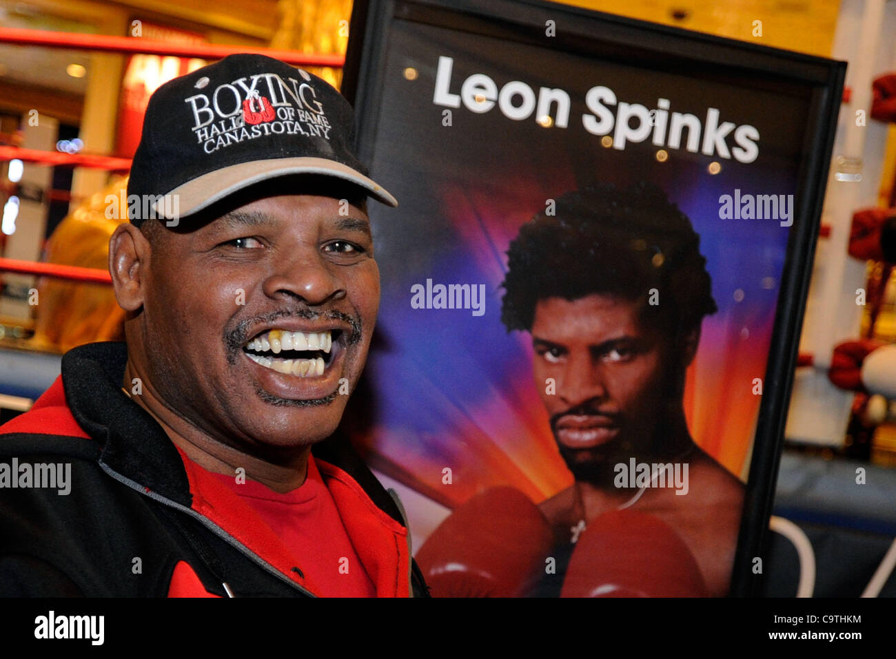 Feb. 18, 2012 - Las Vegas, Nevada, US - Retired boxer LEON SPINKS poses ...