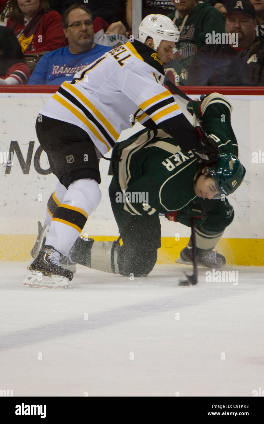 Feb. 19, 2012 - St. Paul, Minnesota, U.S - Minnesota Wild right wing ...