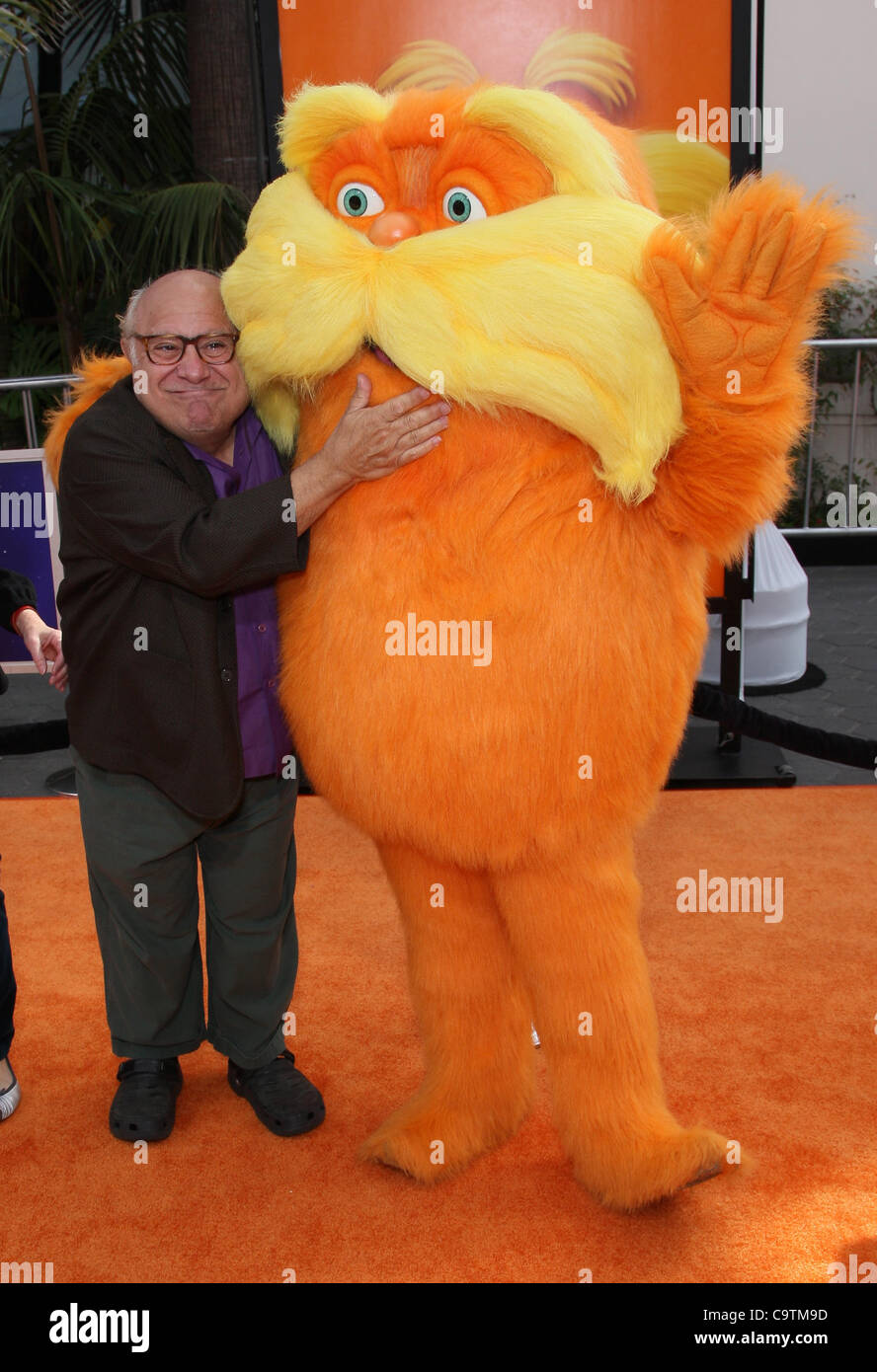 DANNY DEVITO & THE LORAX DR. SEUSS' THE LORAX. WORLD PREMIERE UNIVERSAL ...