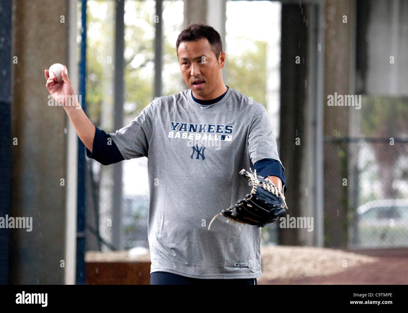 Yankees practice hi-res stock photography and images - Alamy