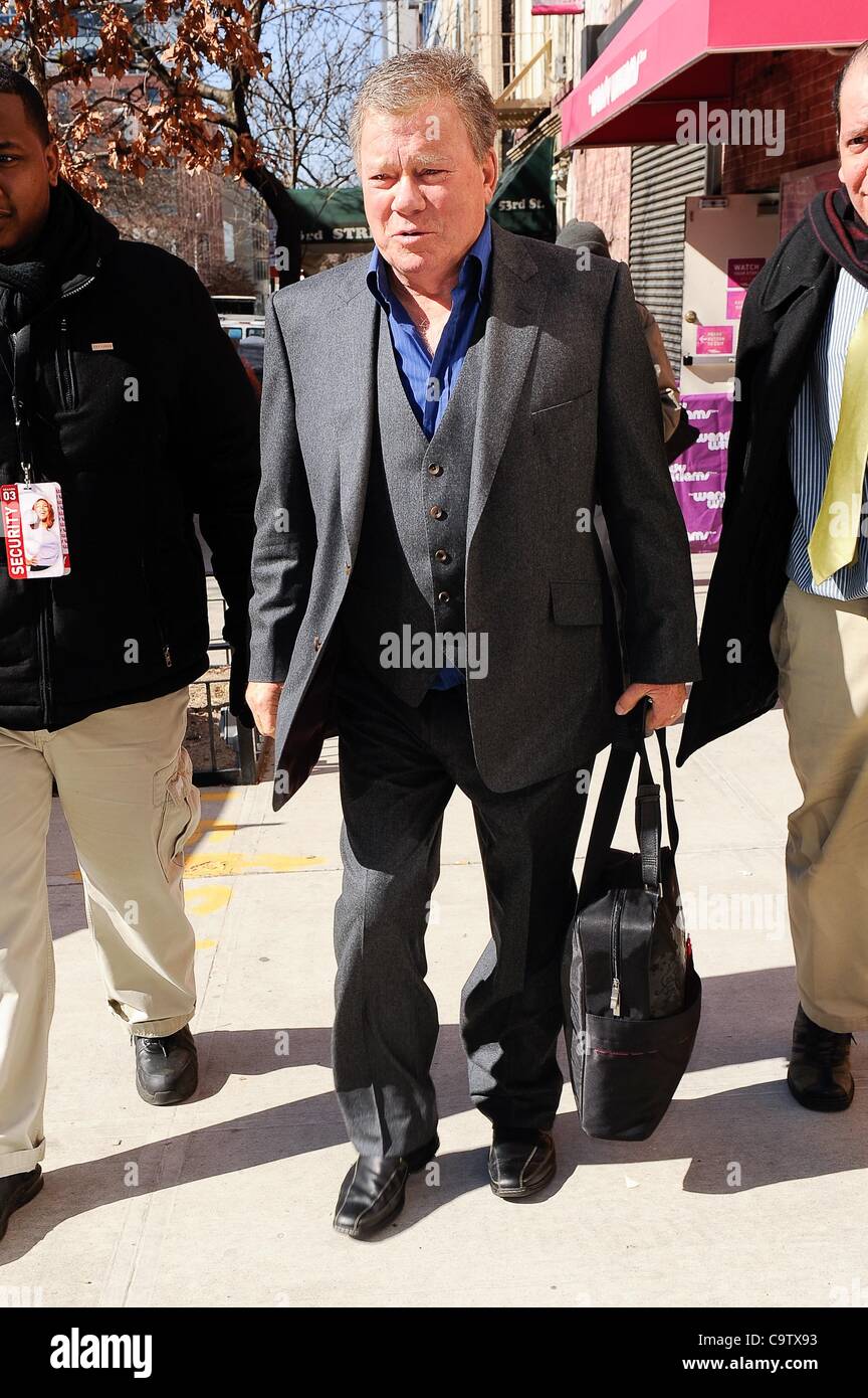 William shatner celebrity candids mon paparazziec hi-res stock photography and images - Alamy