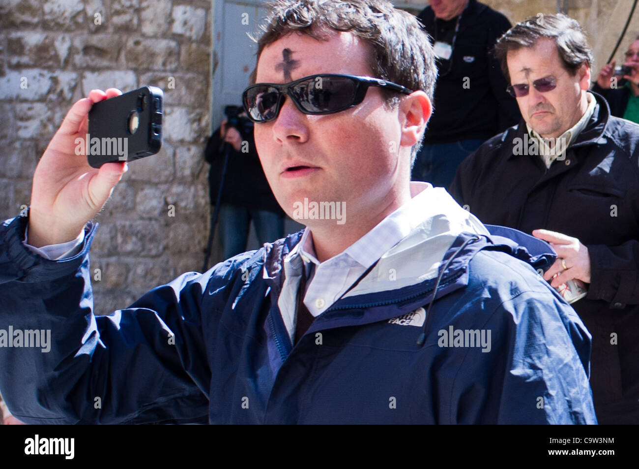 Ash cross on forehead hi-res stock photography and images - Alamy