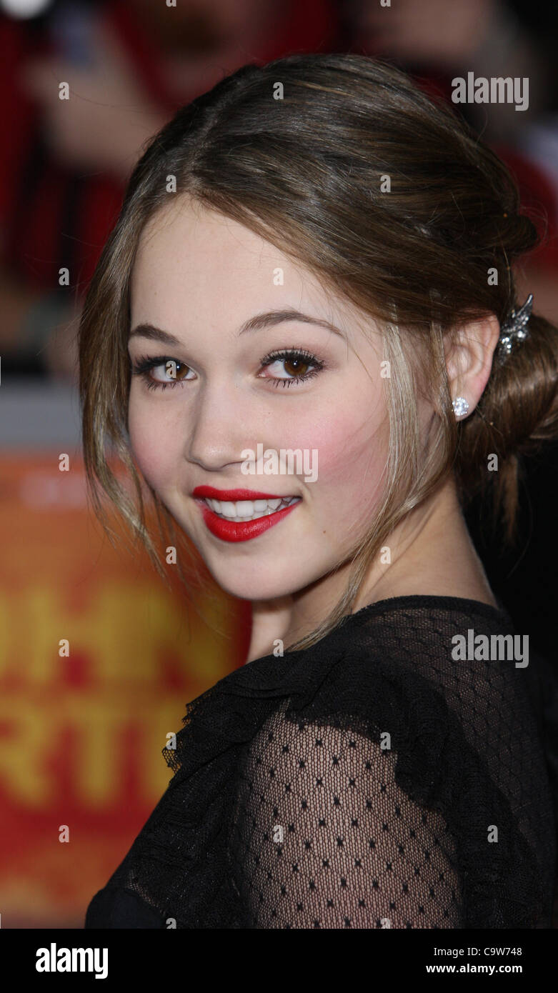 KELLI BERLUND JOHN CARTER. WORLD PREMIERE DOWNTOWN LOS ANGELES ...