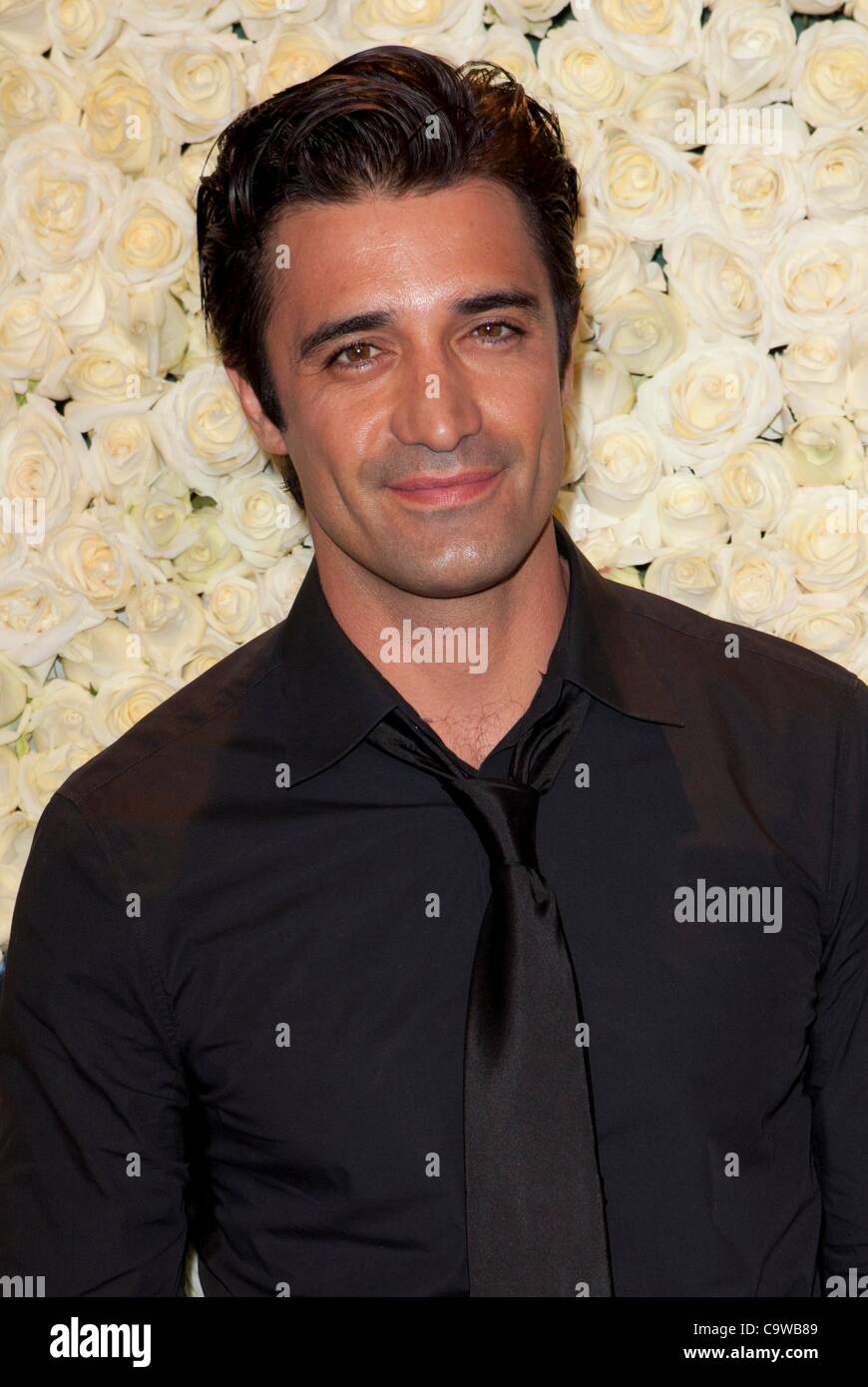 Gilles Marini at arrivals for QVC Buzz on the Red Carpet Oscar Party ...