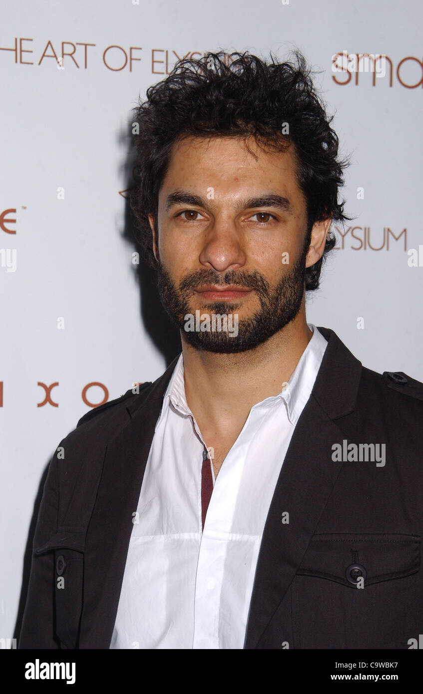 Feb. 23, 2012 - Hollywood, California, U.S. - Darwin Shaw attends ''The ...