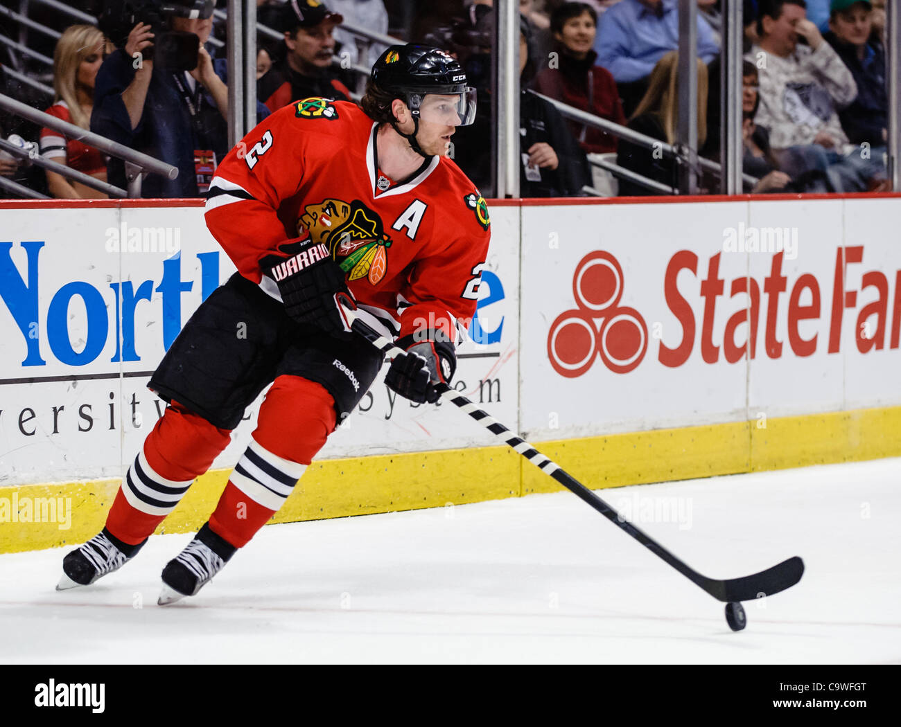 Feb. 23, 2012 - Chicago, Illinois, U.S - Chicago defenseman Duncan ...