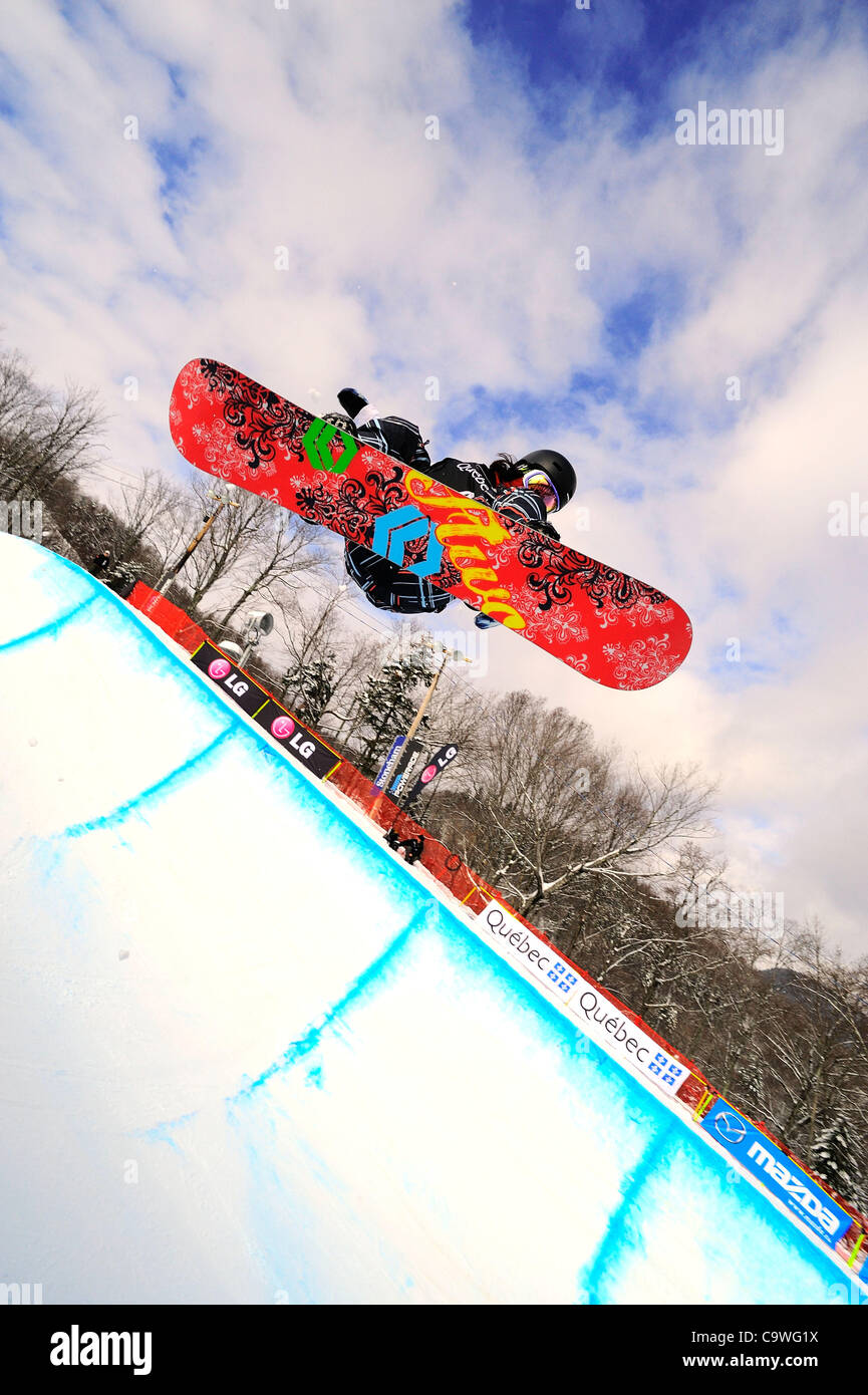 Hikaru Oe of Japan competes in the women's Halfpipe world cup snowboard ...