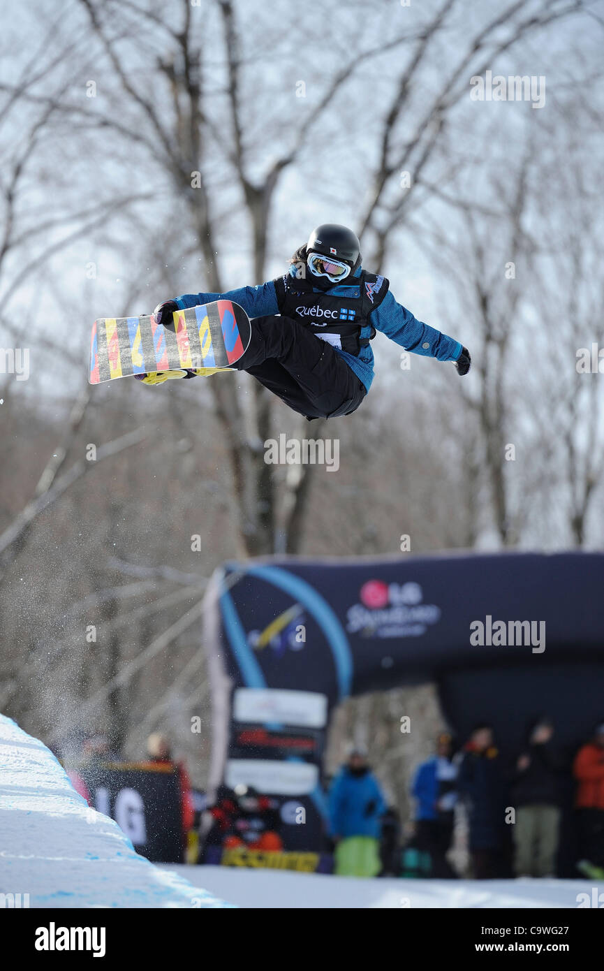 Haruna Matsumoto of Japan competes in the women's Halfpipe world cup ...
