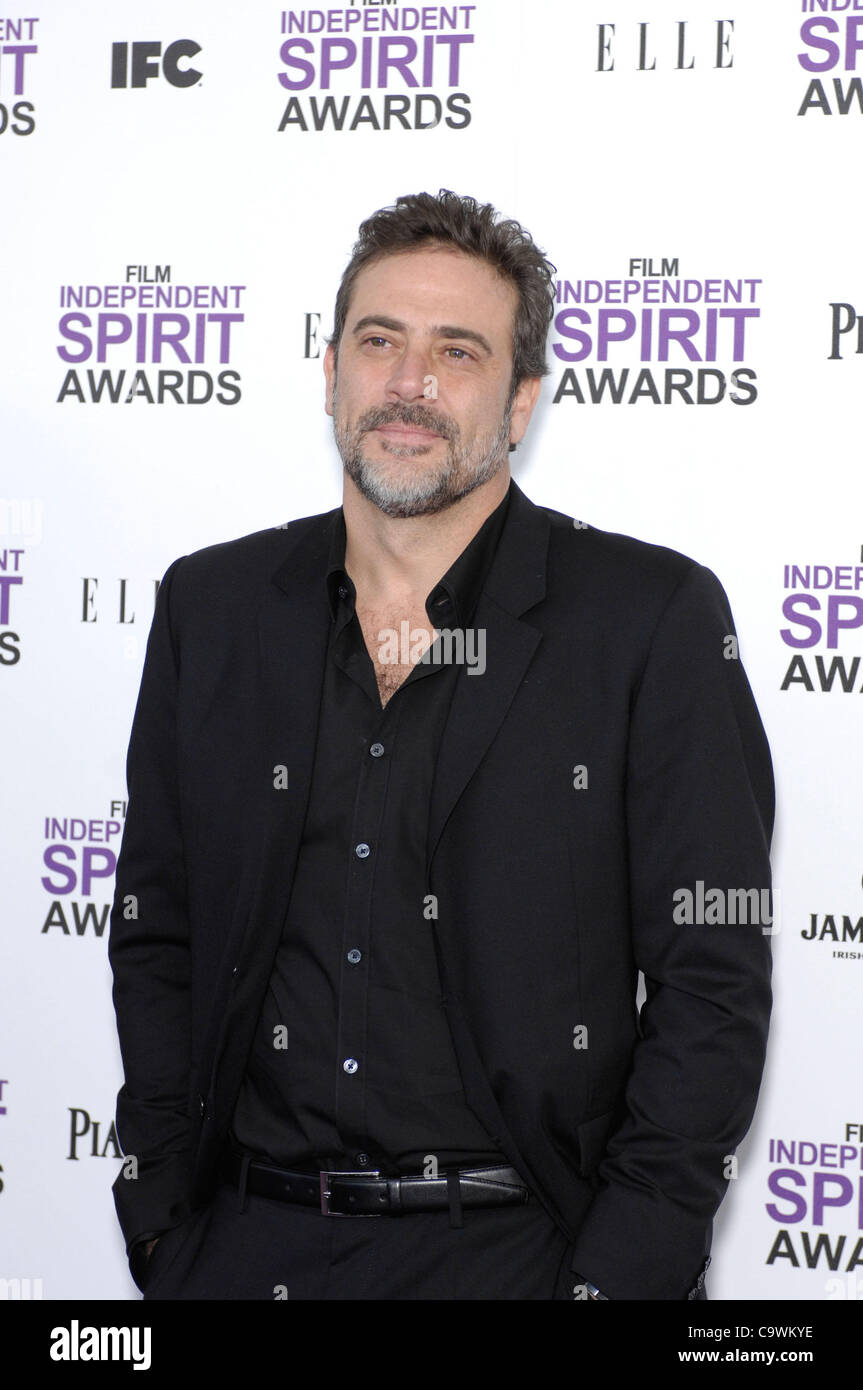 Feb. 25, 2012 - Hollywood, California, U.S. - Jeffrey Dean Morgan ...