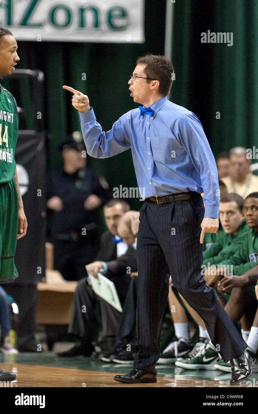 Feb. 25, 2012 - Cleveland, Ohio, U.S - Wright State head coach Billy ...