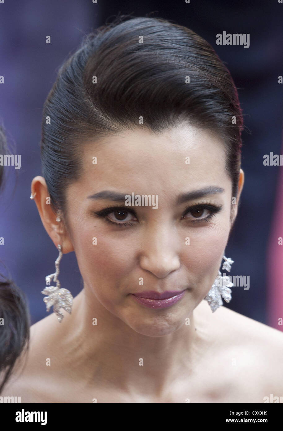 Feb. 26, 2012 - Hollywood, California, U.S - Actress Li Bingbing on the ...